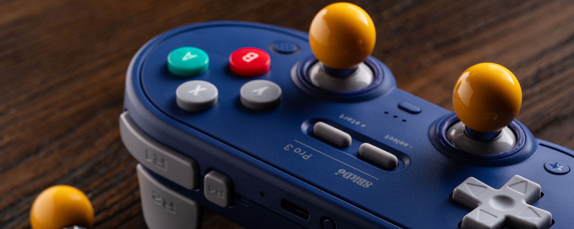 Video: 8BitDo Pro 3, the new benchmark retro gaming controller ...